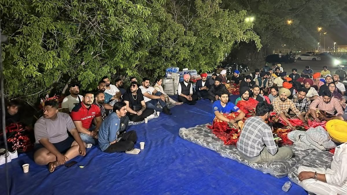 700 Indian students stuck trouble Canada Punjab had demand Center ...