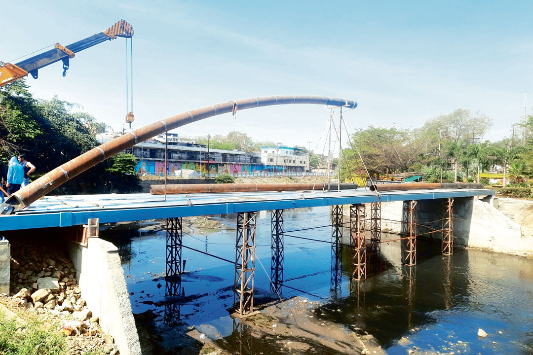 Work of attractive suspension bridge started at Moti Tabela ...
