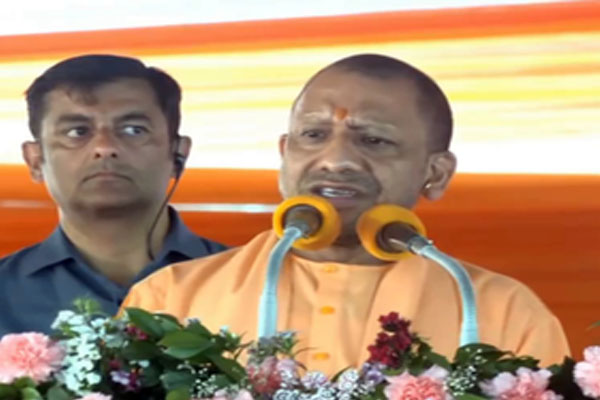 यूपी को लेकर दुनिया का नजरिया बदला है पुलिस के बेहतरीन कार्यों से ...